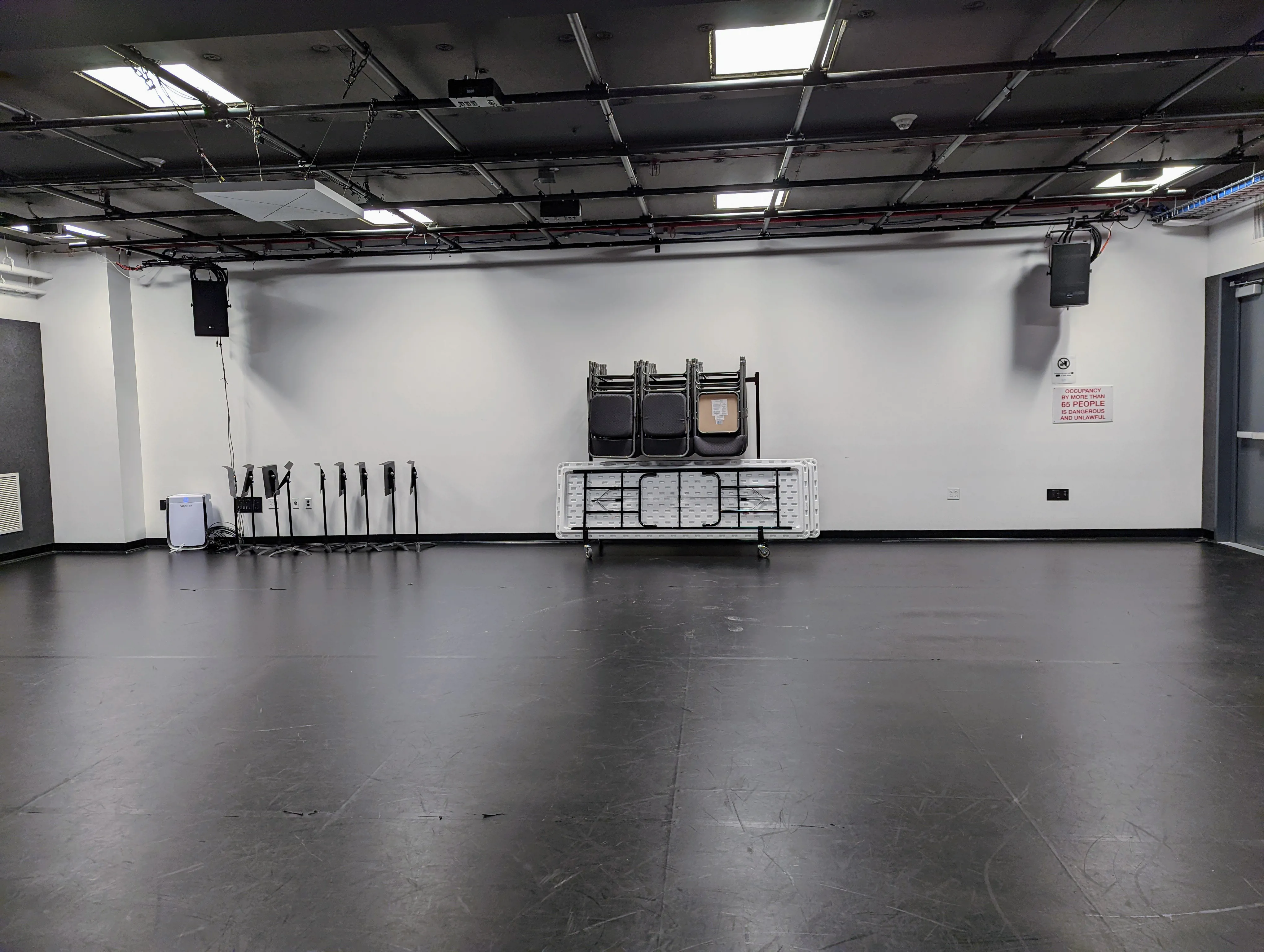 STUDIO H